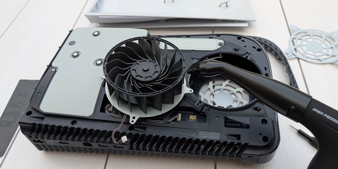 Hoe stof je de ventilator in je PS5 af - Galaxus